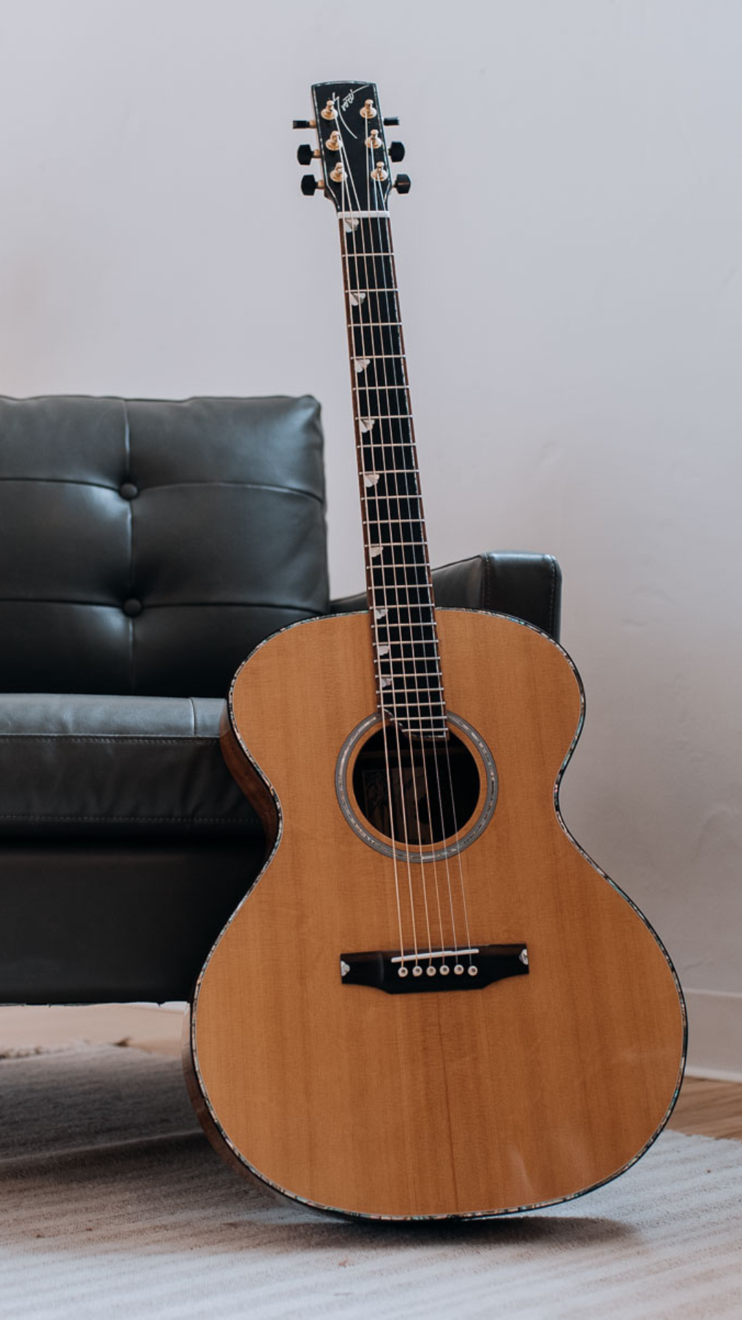 Acoustic Guitar Humidity Quick Guide - American Music Furniture